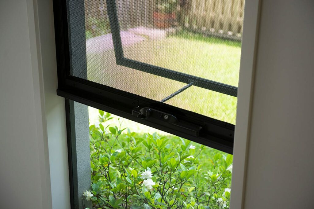 Casement Windows | Full-Opening Design & Tight Seals