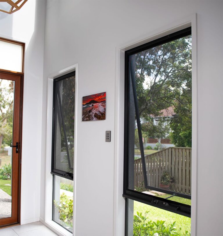 Casement Windows | Full-Opening Design & Tight Seals